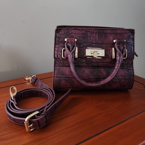 bebe | Bags | Bebe Crossbody Bag | Poshmark